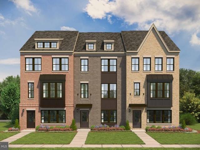 3537 Dean Dr, Hyattsville, MD 20782