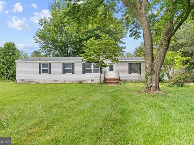 35383 Dannys Dr, Laurel, DE 19956