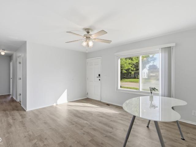 3538 N Lynhurst Drive
