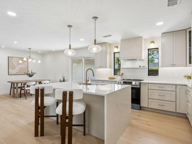 3538 Cloverdale Ln, Farmers Branch, TX 75234