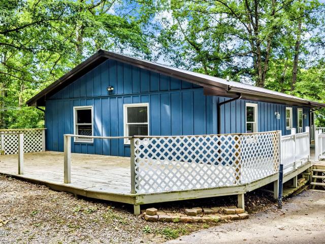 3538 Doe Valley Pkwy