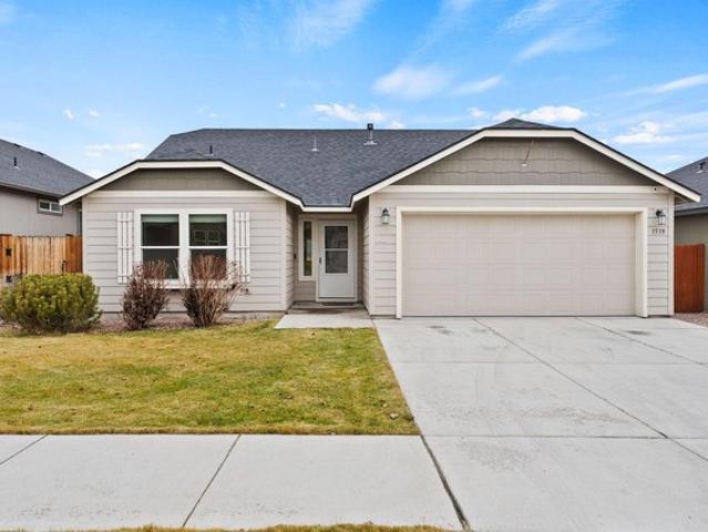 3539 SW Pumice Stone Ave, Redmond, OR 97756
