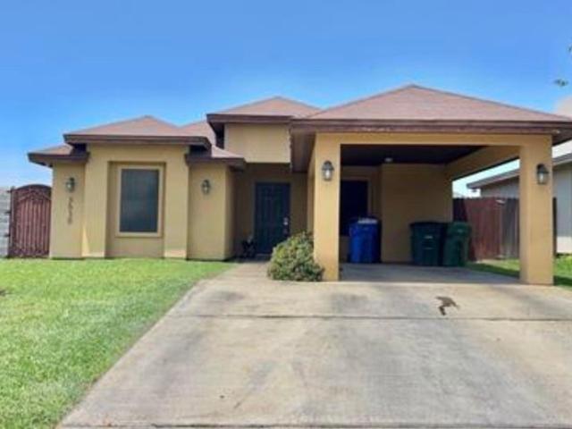 3530 Celso Cavazos Rd, Laredo, TX 78046