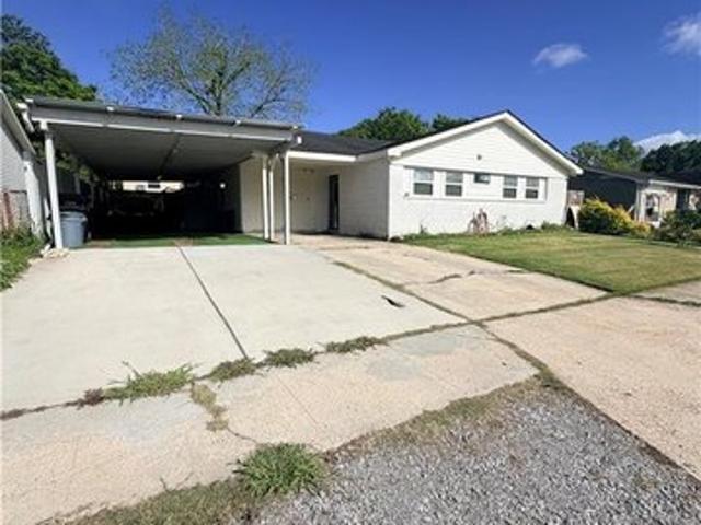 3530 Dickens Dr, New Orleans, LA 70131