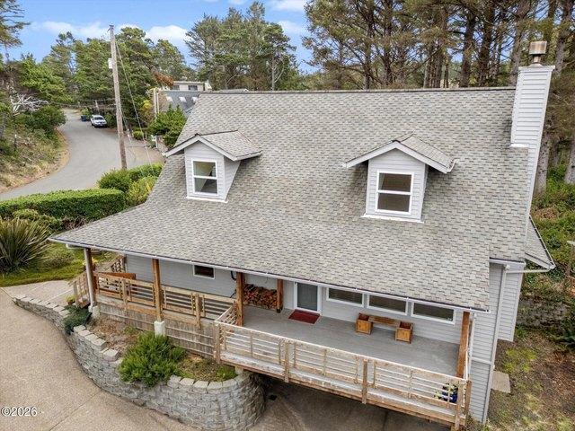 3530 Evergreen Ave, Depoe Bay, OR 97341