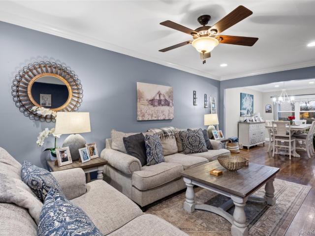 3530 Long Beach Road 27