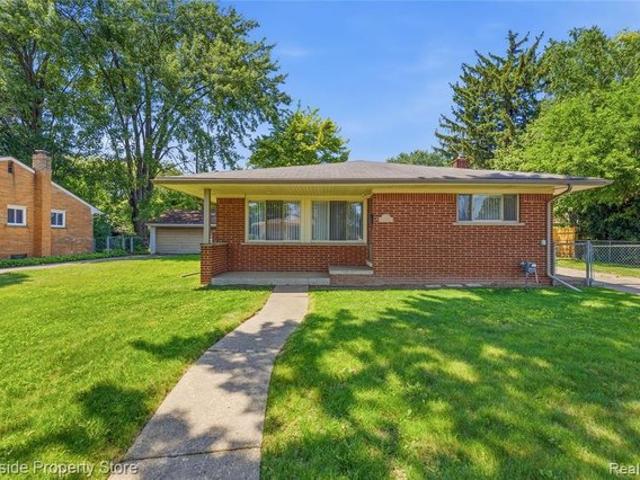 35313 Weideman St, Clinton Township, MI 48035