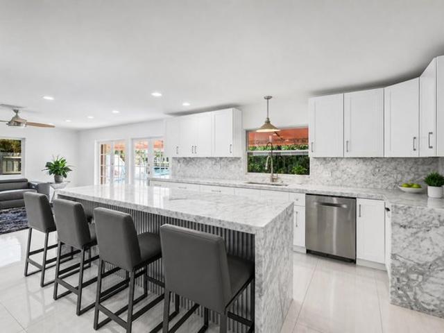 3531 NE 30th Ave, Lighthouse Point, FL 33064