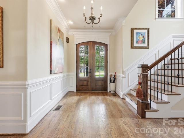 3531 Aqua Point Drive