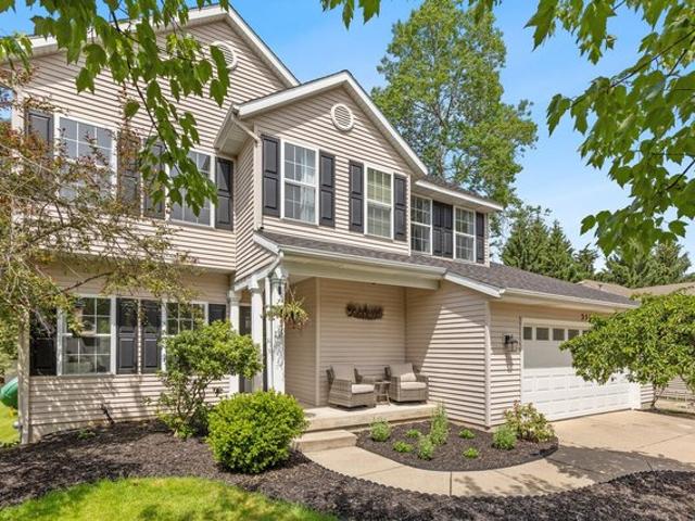 3531 Breton Valley Dr SE, Grand Rapids, MI 49512