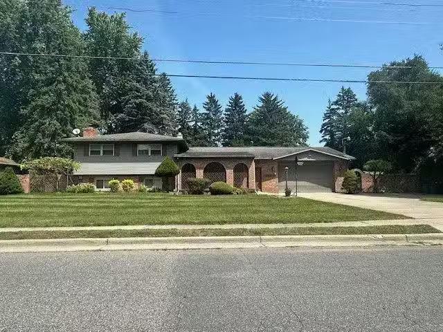 3531 CREEKWOOD DR, SAGINAW, MI 48601 Single Family Residence F.
