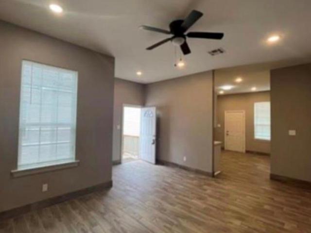 3531 Kings Drive