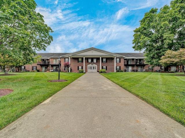 3531 Peters Creek Rd NW Apt 210, Roanoke, VA 24019