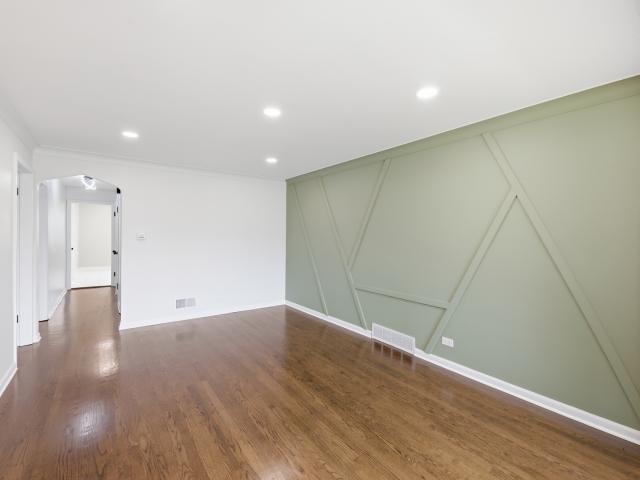 3531 W 73rd Place