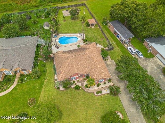 3532 N River Ridge Dr, D'Iberville, MS 39540