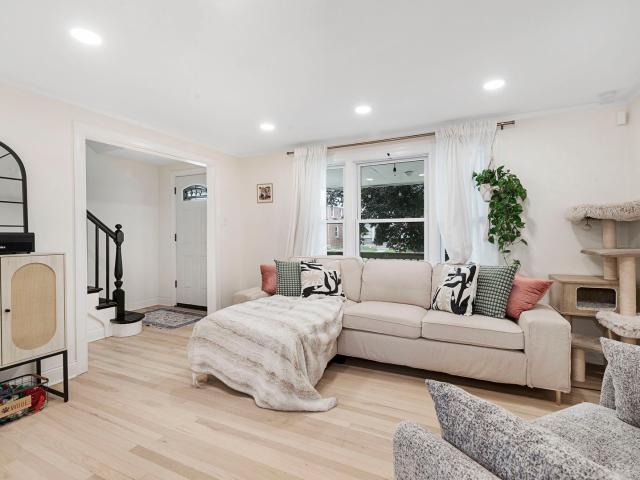 3532 S 57th Court