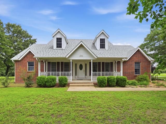 3532 Willow Lane