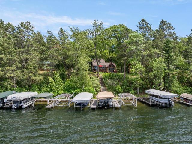 35339 Lake Bertha Circle