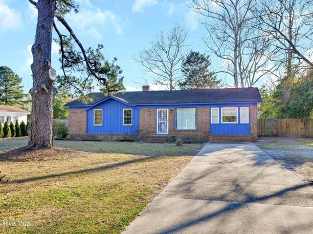 3533 Middle Sound Loop Rd, Wilmington, NC 28411