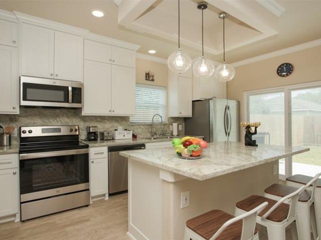 3533 Mount Pleasant St, Houston, TX 77021