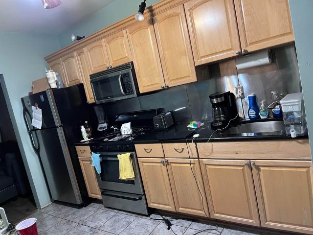 353 5Th St # 2