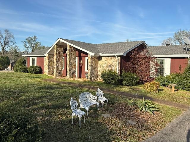 353 Golf Club Rd, McMinnville, TN 37110 | MLS #3159 | Compass