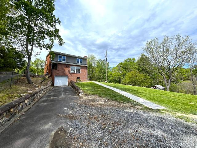 353 Greenbriar Road