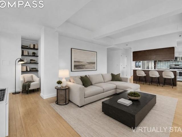 353 E 104th St Ph 2, Manhattan, NY 10029