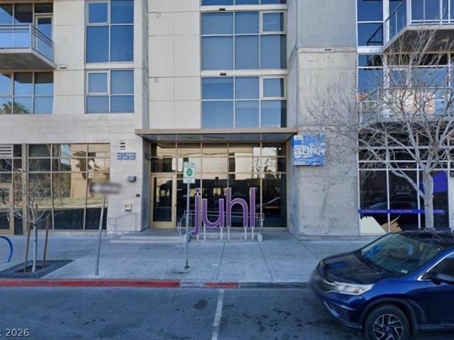 353 E Bonneville Avenue 636