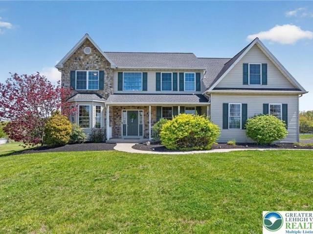 353 Farmington Rd, Upper Macungie Township, PA 18031
