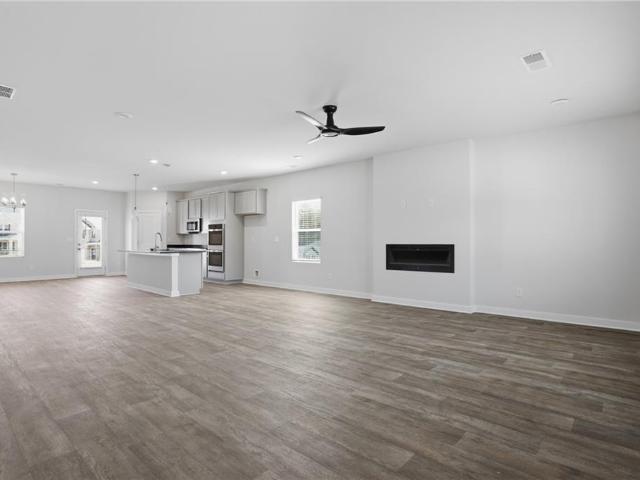 353 Jarrett Street
