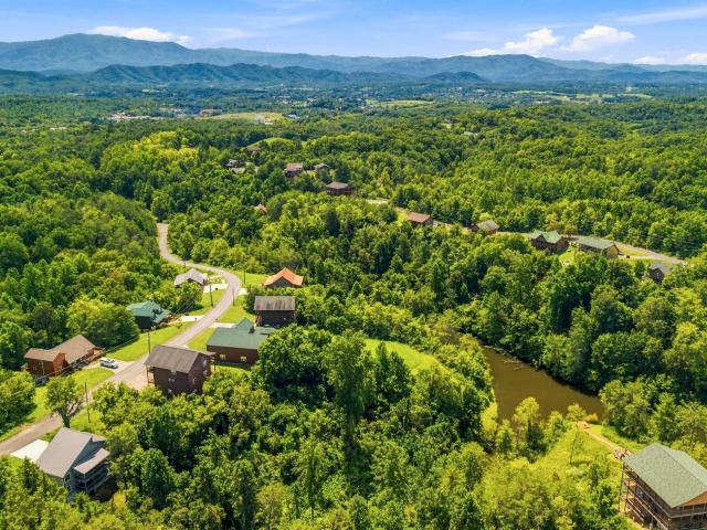 353 Oak Lake Drive
