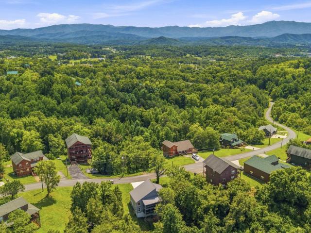 353 Oak Lake Drive