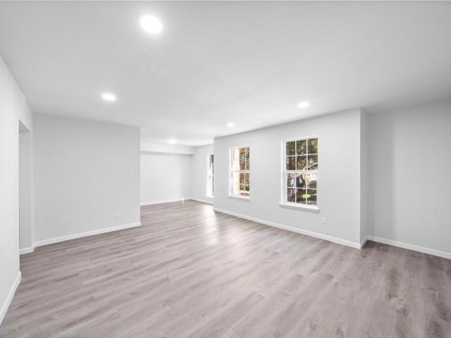353 N Post Oak Lane 729