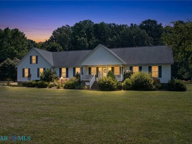 353 North End Estates, North, VA 23128