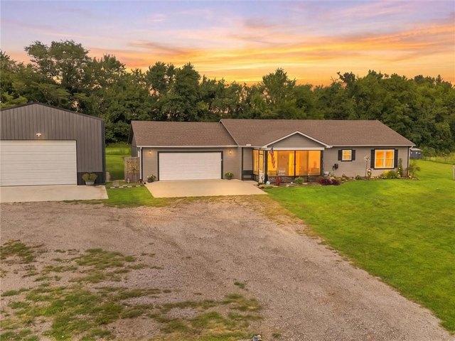 353 NW 1261st Rd, Holden, MO 64040