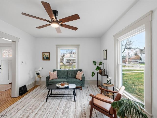353 S Prospect Street