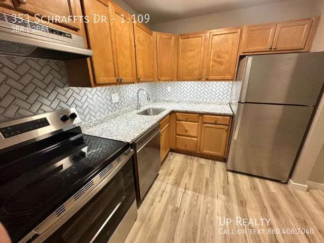 353 Schraffts Dr #1 109