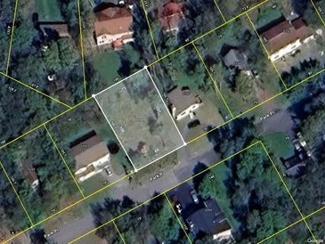 353 Park Pl, Coolbaugh Township, PA 18466