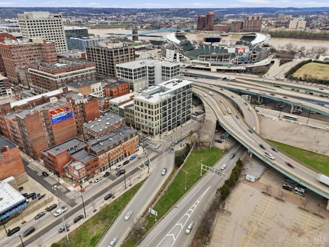 353 W Fourth Street