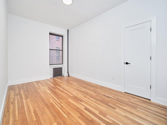353 West 44th Street, New York, NY