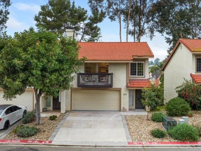 353 Windy Ln, Vista, CA 92083