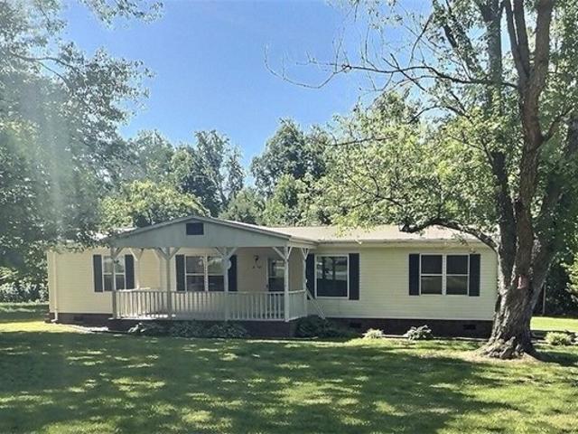 353 Twelve Oaks Dr, Linwood, NC 27299