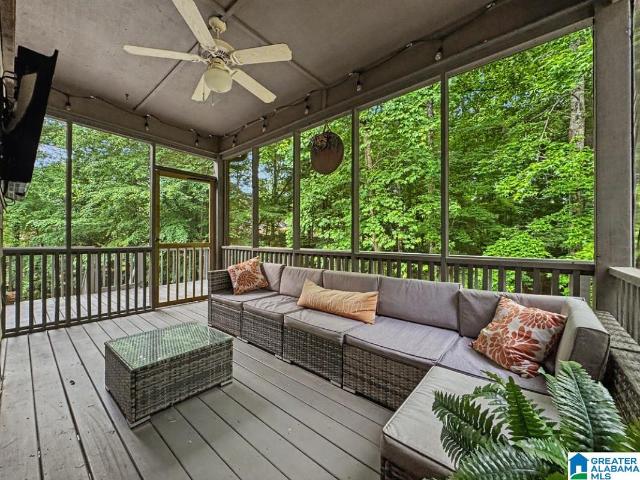 3544 Lakefront Trail