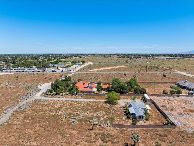 3544 W Avenue L 11, Lancaster, CA 93536 | MLS #SW26076 | Compass