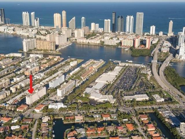 3545 NE 166th St Apt 306, North Miami Beach, FL 33160