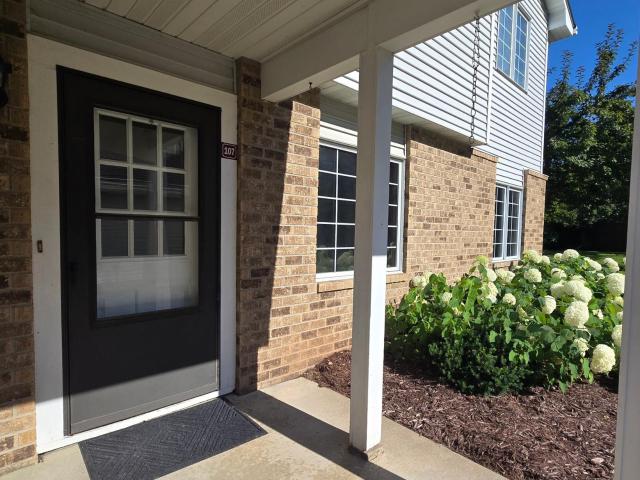 3545 Blue Jay Way # 107