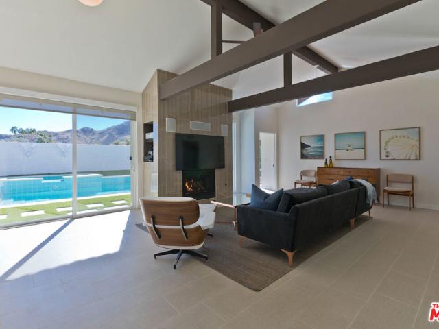 3545 Ridgeview Circle