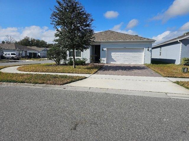 3545 Treetop St, Deland, FL 32724