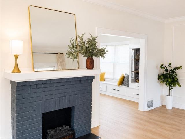 3545 W 129th Street
